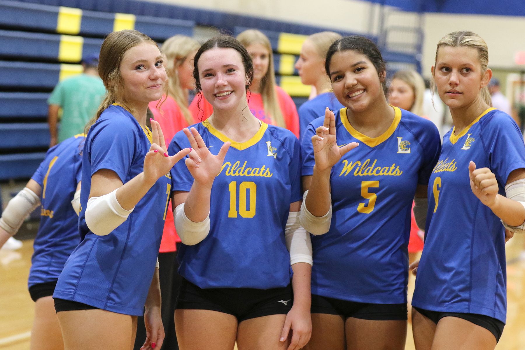 Gallery | JV vs B Team Volleyball